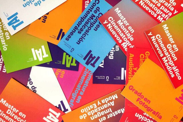 Creación y Diseño de Flyers Publicitarios - Agencia WAKA